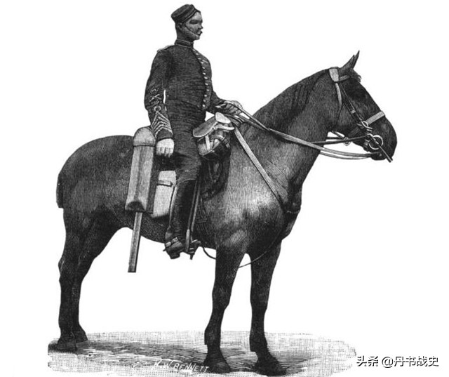 This machine gun is a bit "skinny", the lightweight Maxim machine gun ...