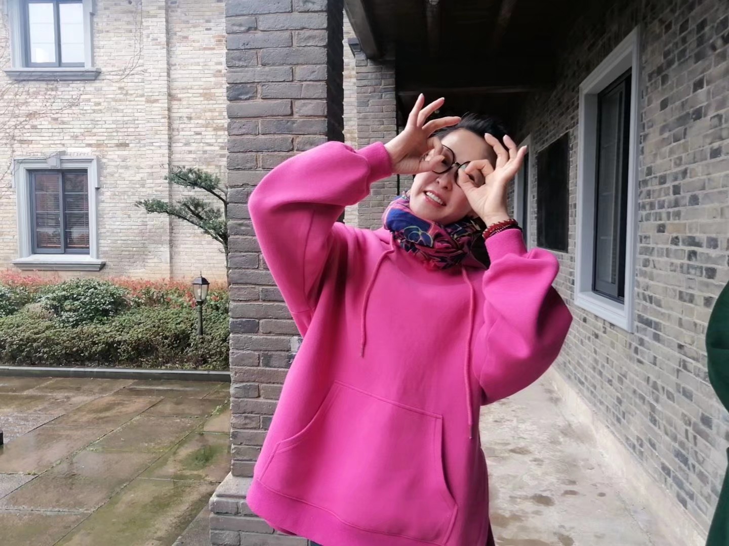 In the eyes of the writer Yu Hua, where there is the least scenery, she ...