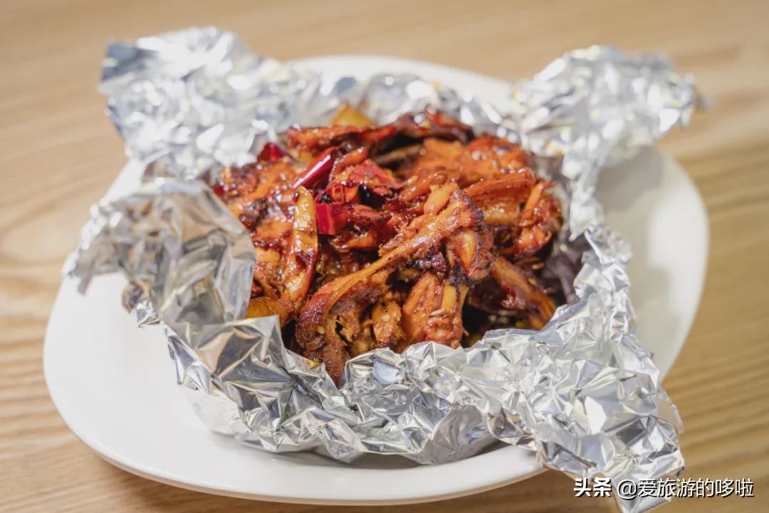 After flying for 1,800 kilometers, just to taste how delicious the ...