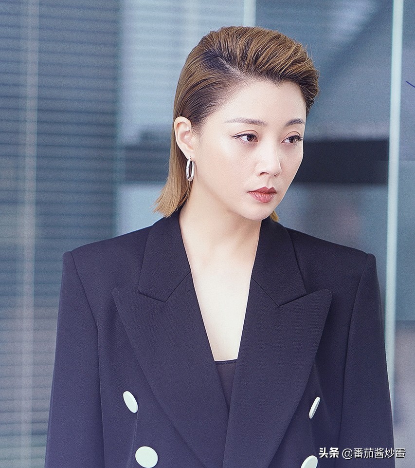 "Positive Youth", a Gongdou drama dressed in a female workplace drama ...