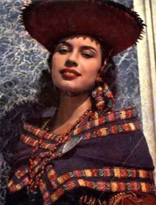 25 photos of Miss Universe 1957 - iNEWS