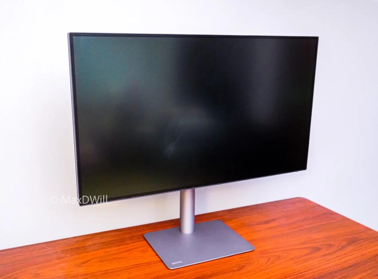 Grandpa, I finally used a monitor worth 10,000 yuan-BenQ PD3220U out of ...