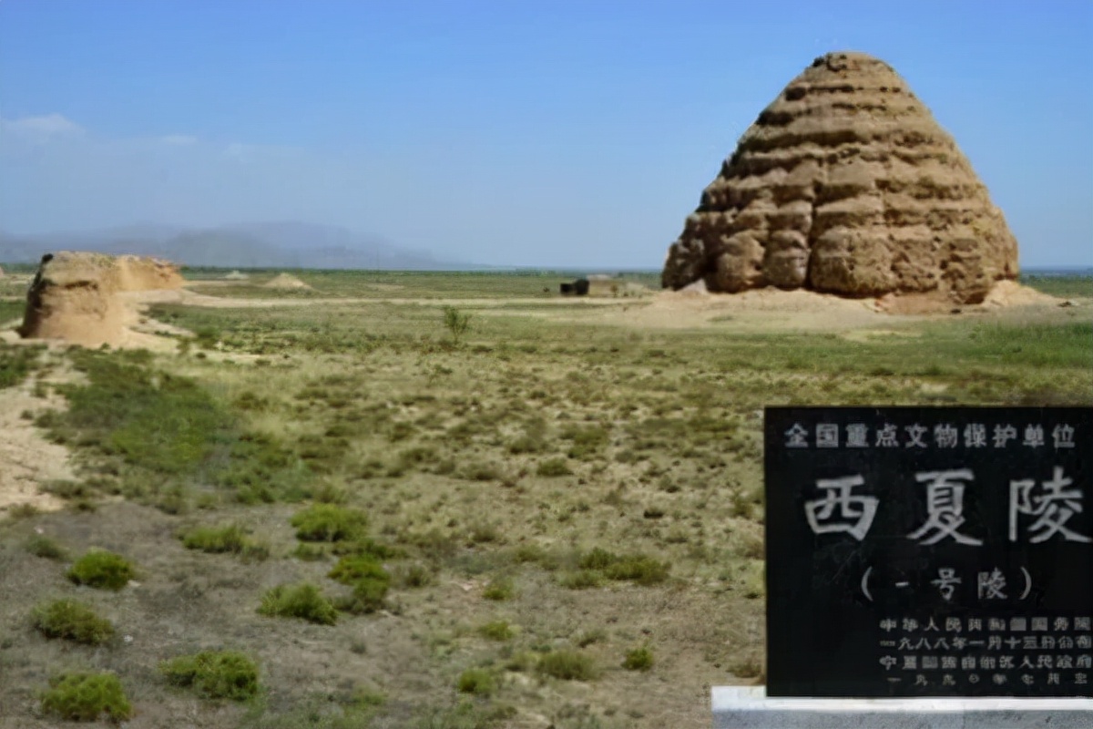 The mysterious "Pyramid" in Ningxia is located off the beaten track ...