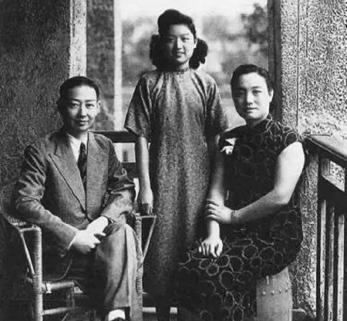 Famous Peking Opera Actor Gu Zhengqiu: Jiang Jingguo pursues a woman ...