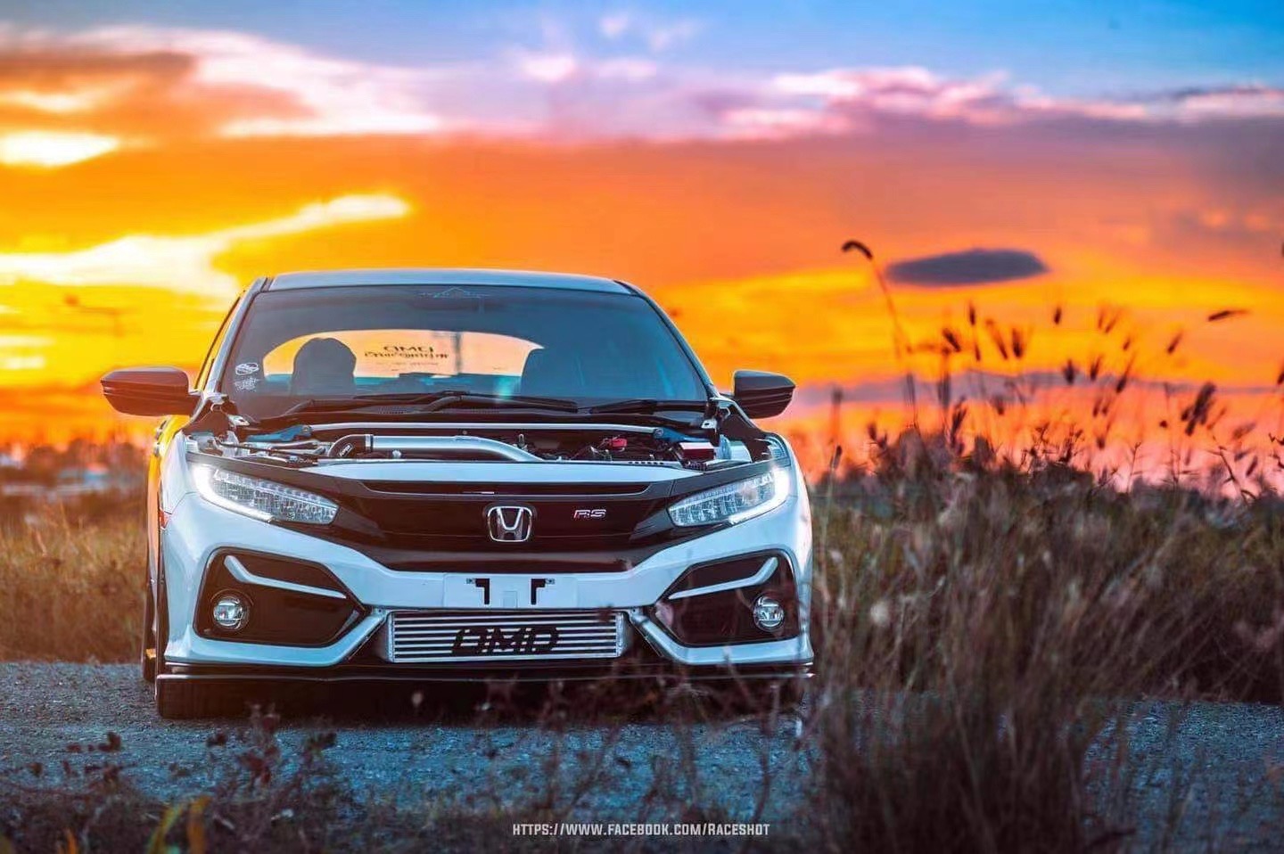 Regain Honda Spirit? Two-style Civic FK7 modified case - iNEWS