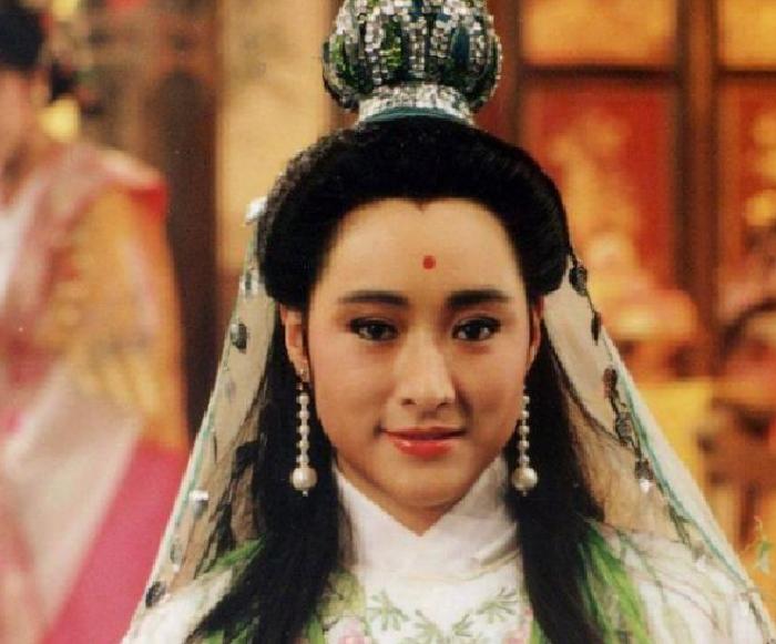 The Legend of the New White Lady: Bai Suzhen deceived the Emperor ...