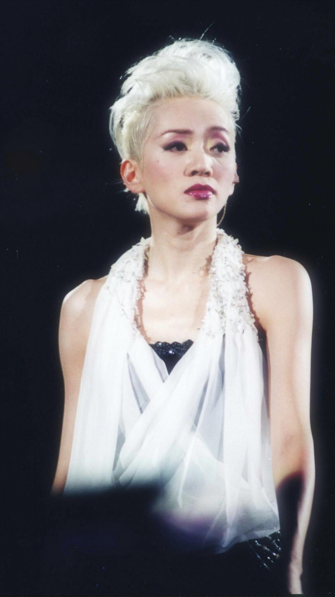 5 singers who died young, each is a superstar, can you still sing their ...