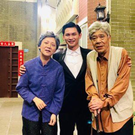 The six original members of the Kang family who still perform in ...