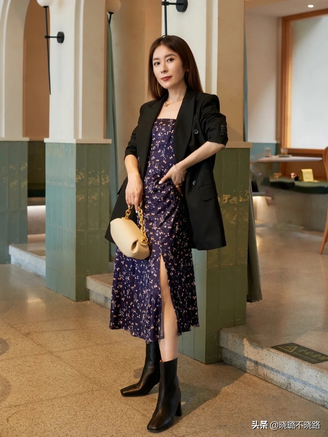 Suit + split skirt = the most popular to wear this autumn, the upper ...