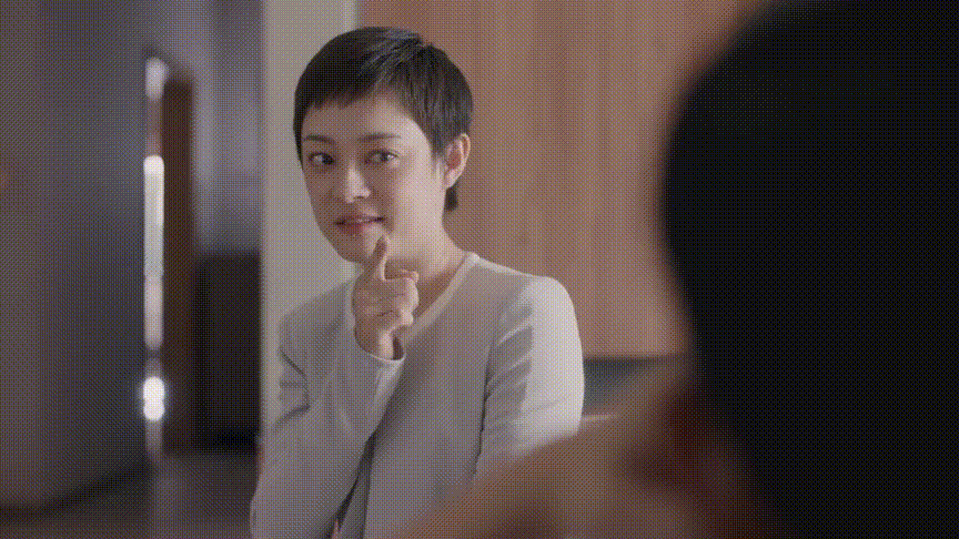 Why does Sun Li look more like a "man" as he grows longer?20 years ...