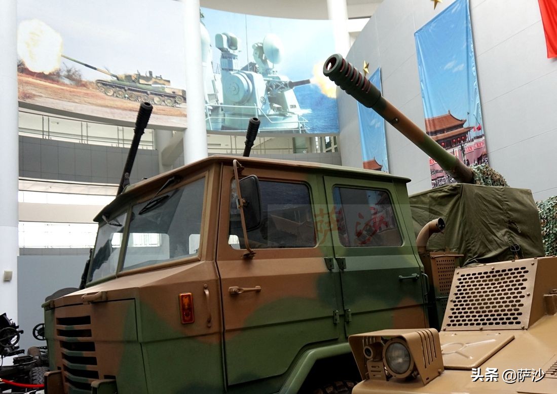 The PLA Practical Truck Gun Type 09 122mm Vehicle-mounted Howitzer ...