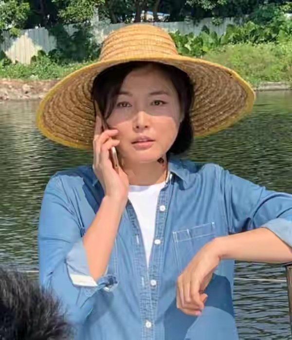 "Man" Zhang Yan: From becoming famous overnight to disappearing, is it ...