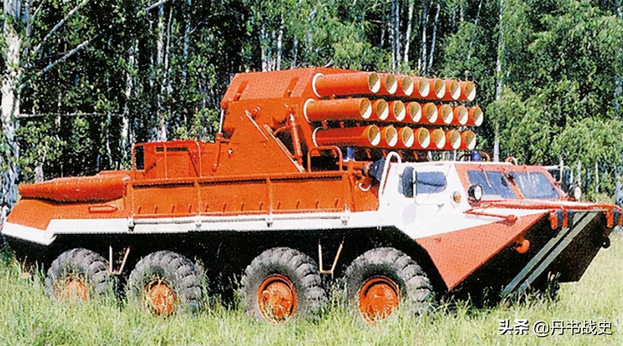 Military vehicles changed to civilian vehicles, interesting BTR-80 ...