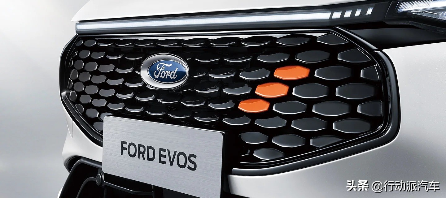 The appearance is sharp and equipped with an ultra-wide area huge ...