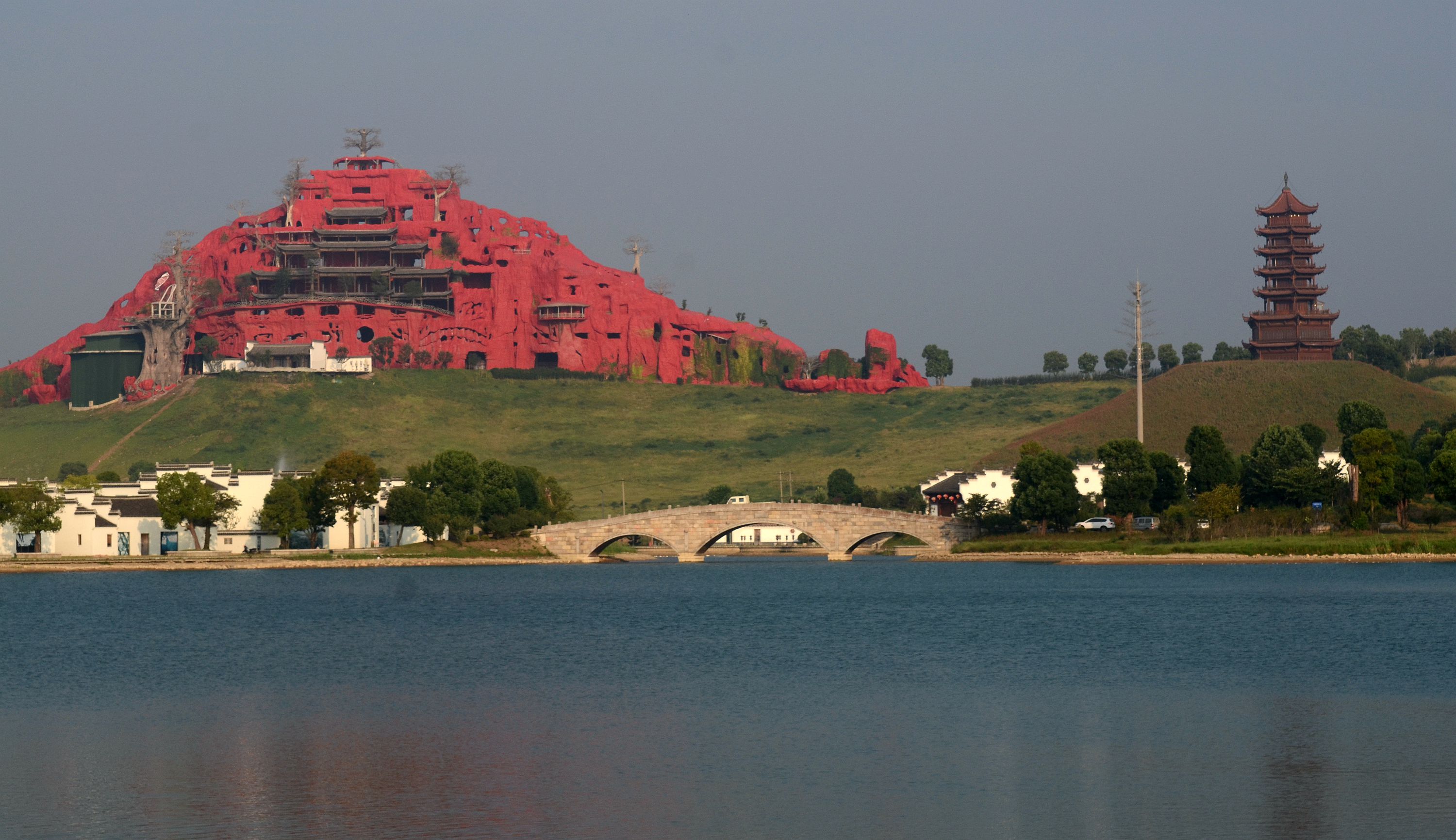 Dazzling Bengbu Ancient Residence Expo Park - iNEWS