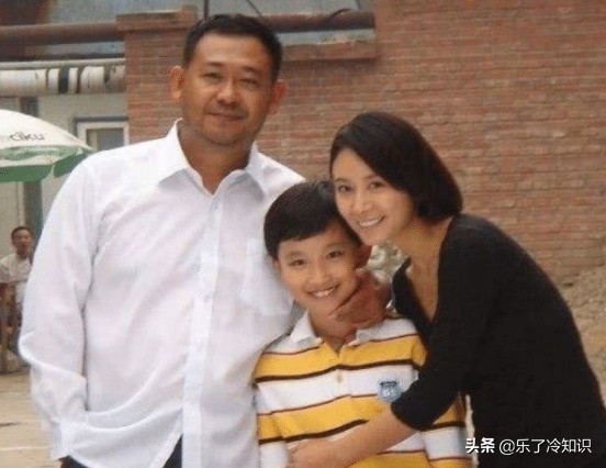 Jiang Wen and Jiang Wu are brothers, but after seeing their wives ...