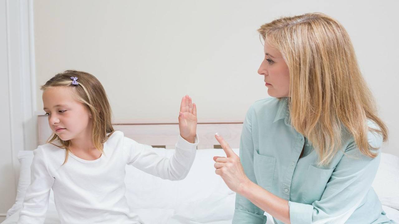 Don't force your kids to say hello, kids also need love and respect - iNEWS