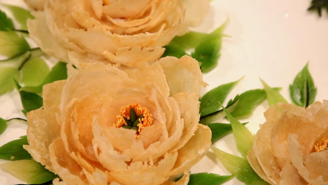 "Peony Fish Fillet", one of the eight imperial dishes of the Qing ...