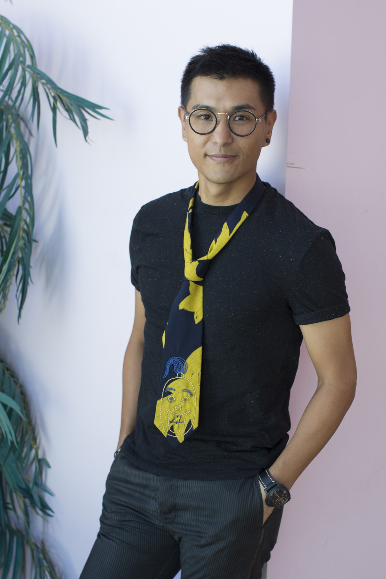 Three visualizes Chen Zhanpeng, why suddenly did not be held by TVB - iNEWS