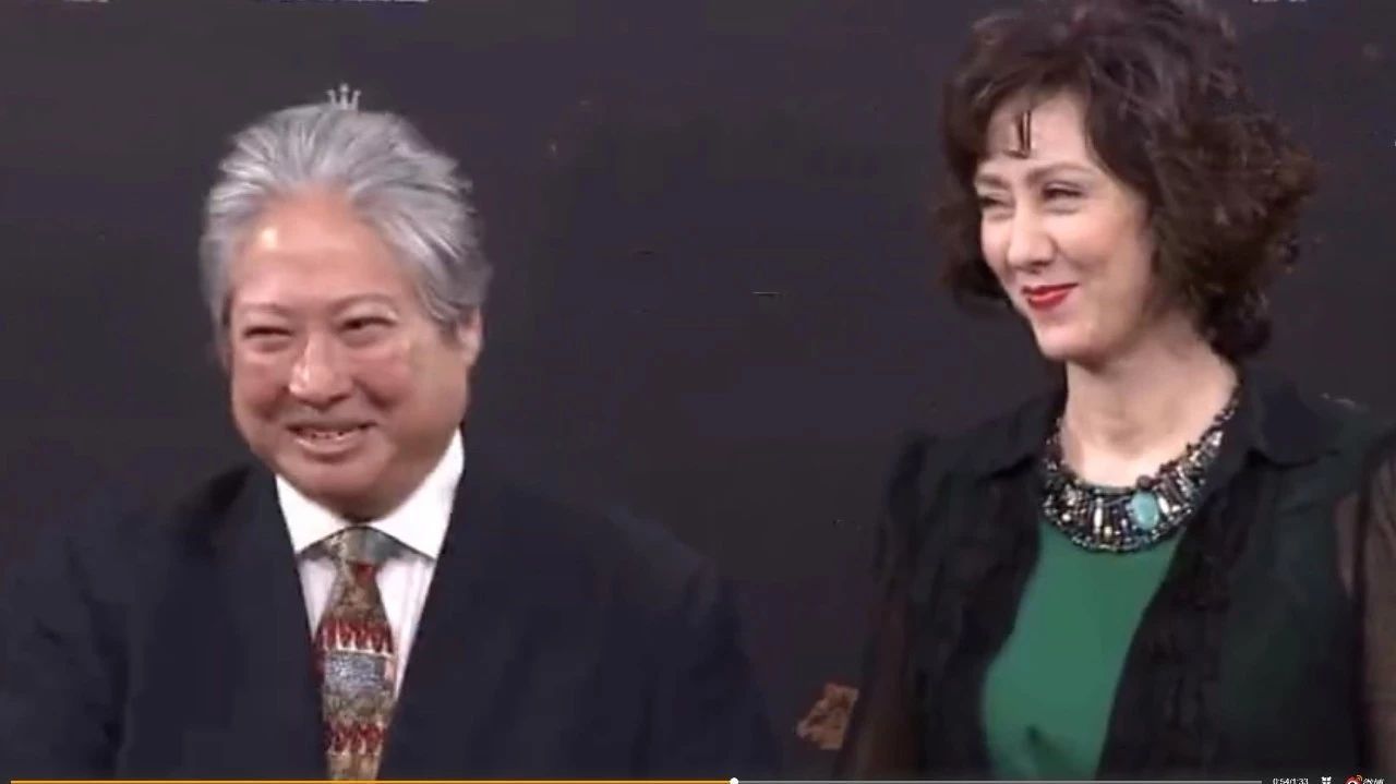 Sammo Hung has a dinner with friends, luxury houses are exposed, famous ...