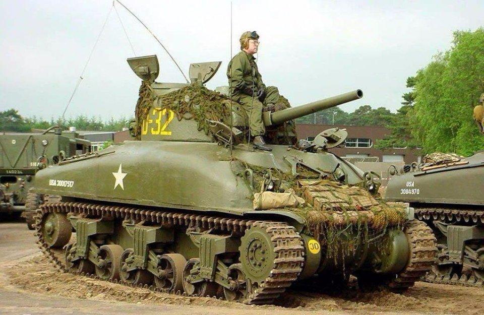 What?Sherman is even equipped with an aerospace engine? - iNEWS