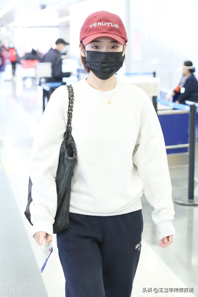 Zhang Jianing "A Beautiful Era of Daughter-in-law", "Tang Brick" - iNEWS