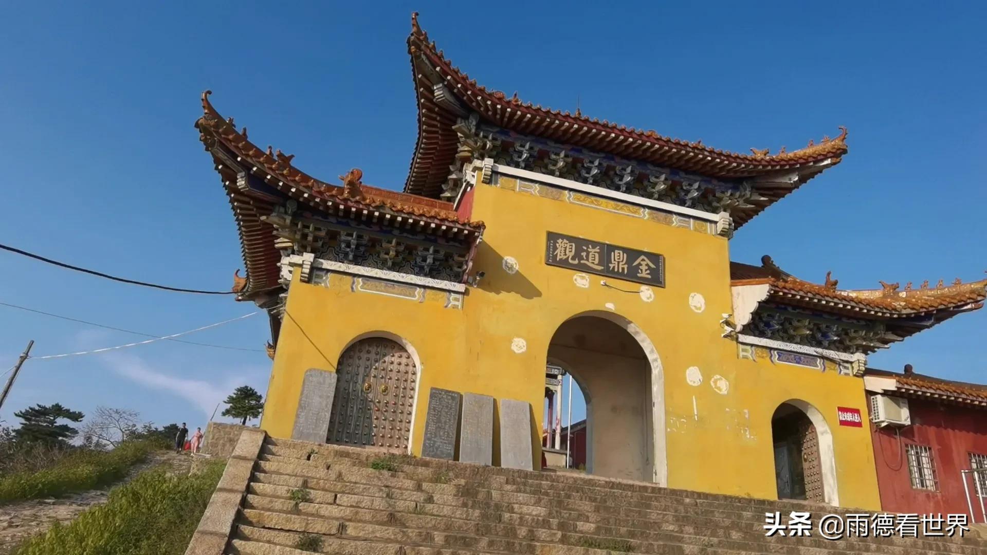 Xinyang Lingshan, the majestic and dangerous scenery is worth seeing ...