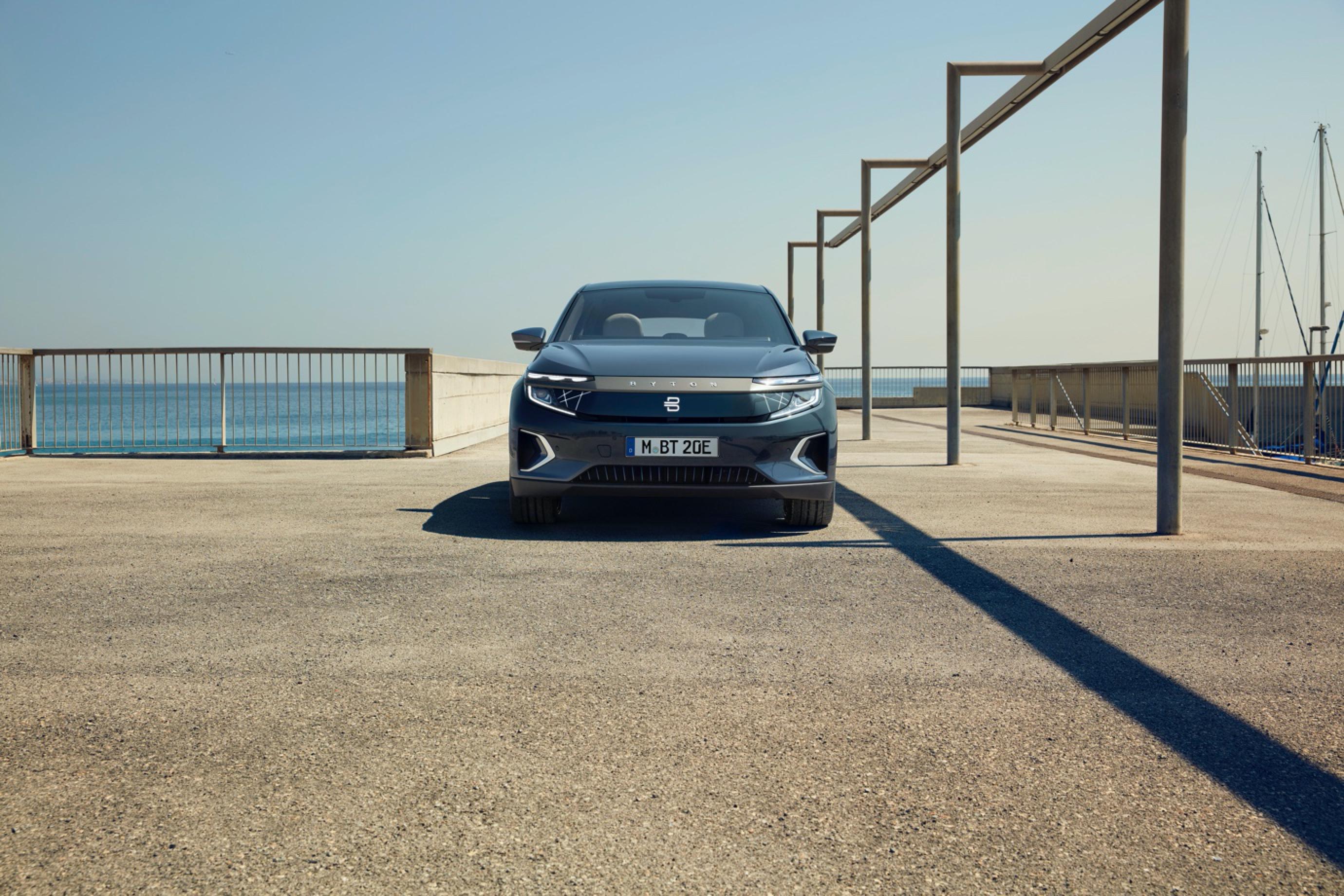 Byton restarts, Foxconn invests in Byton again - iNEWS