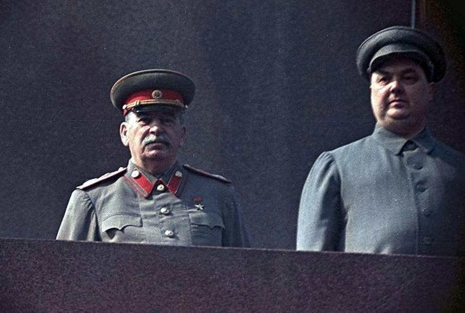 Mongolian Prime Minister Gendeng scolded Stalin and slapped him in ...