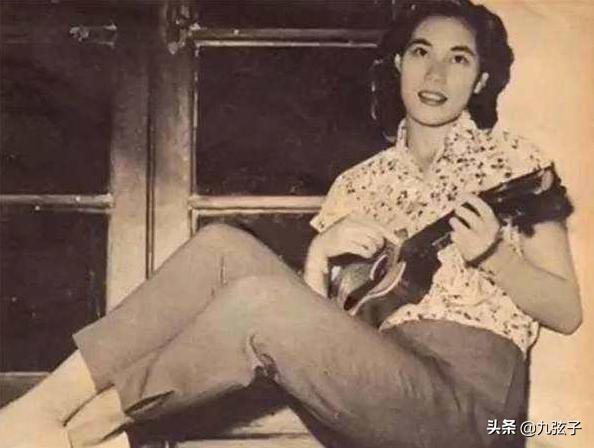 He is a one-armed swordsman: he was chased by Brigitte Lin, divorced on ...