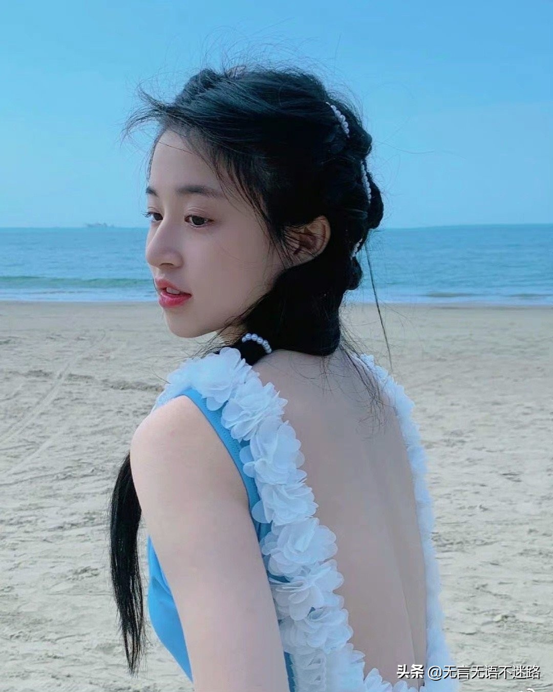 The best goddess Yan Yinan, pure desire wind ceiling - iNEWS