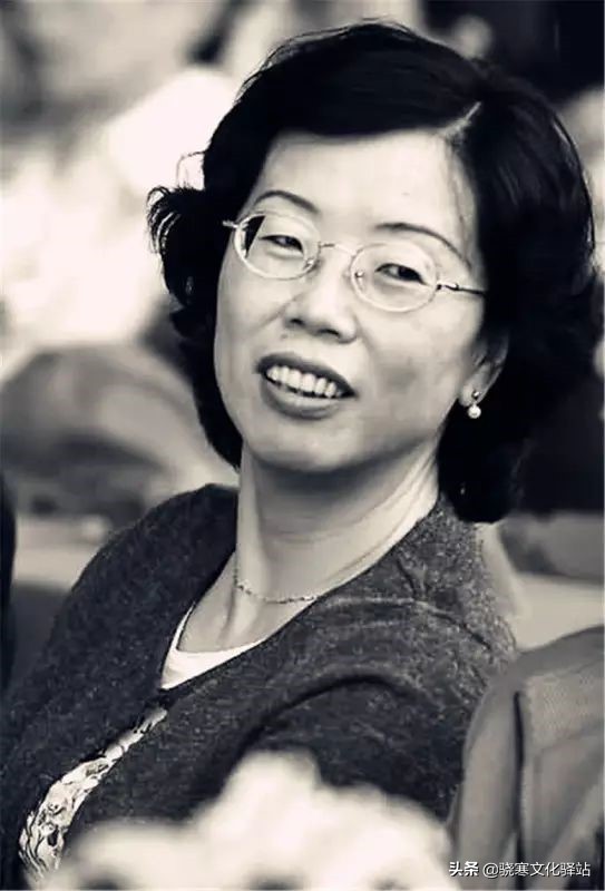 The vitality of the classic "To the Oak" is so tenacious that the ...