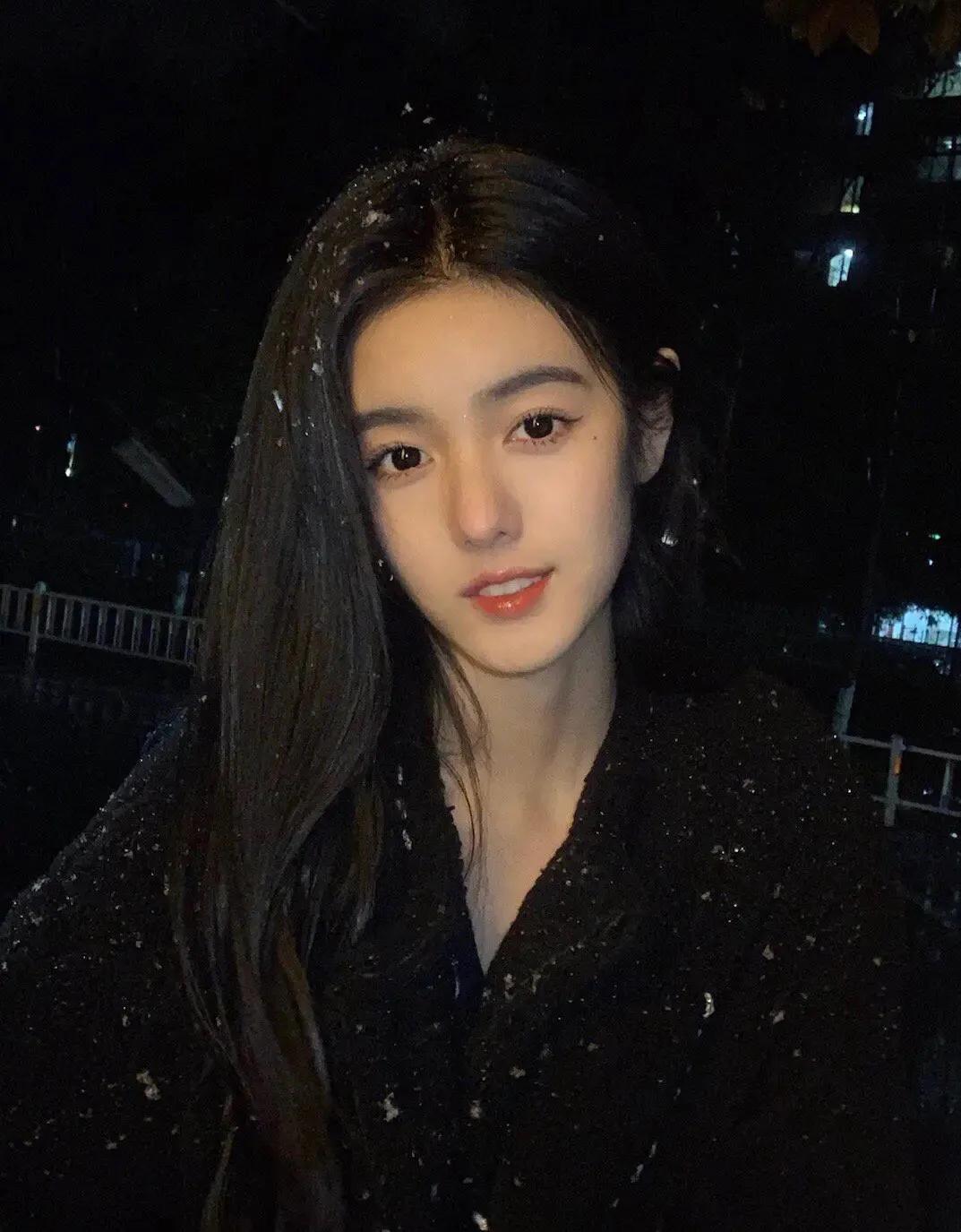 Yang Chaoyue, Ju Jingyi, Sun Ning Xiaoyi, who is your first love face ...