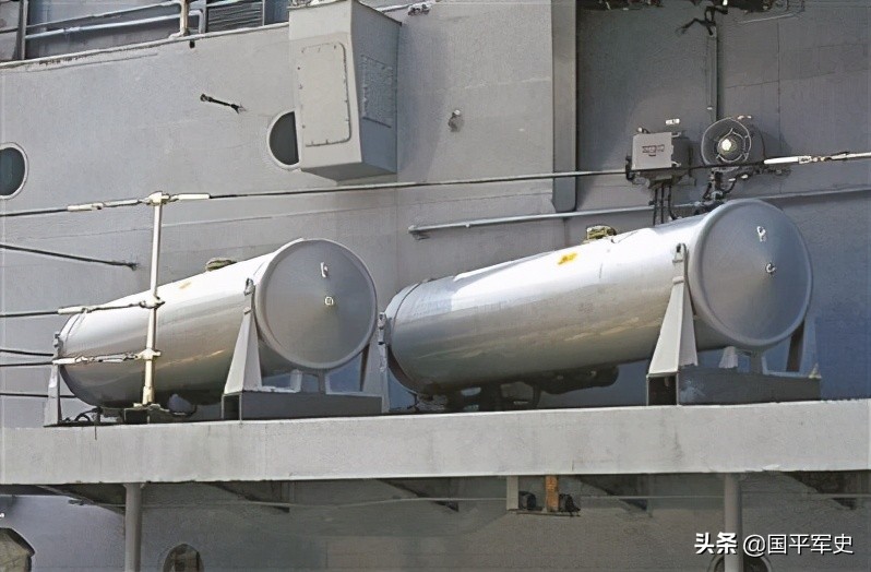 Inflatable corner reflector: a new device against anti-ship missiles ...