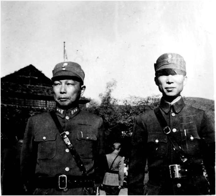 Flower-picking warlord Yang Sen: "Military Training" every day 12-room ...