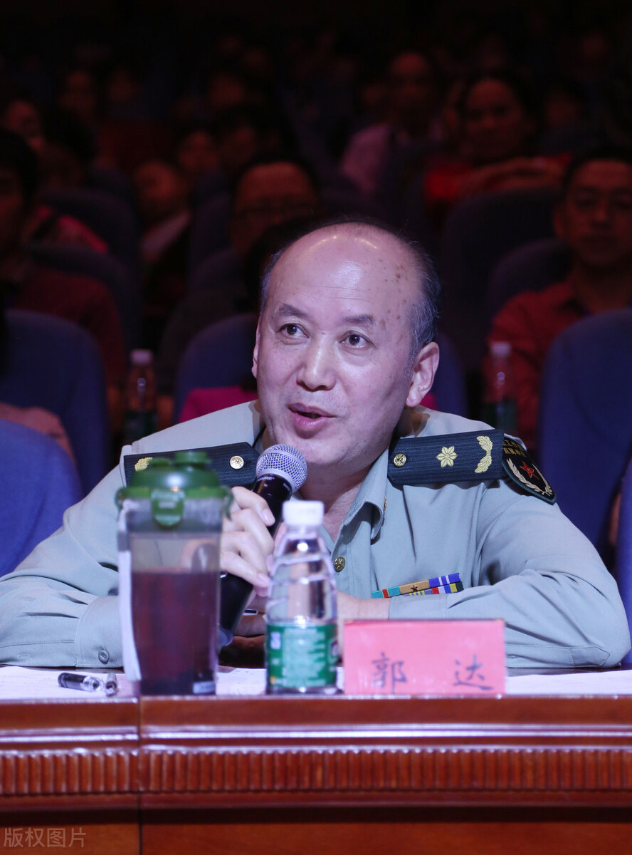 Guan Erye, Lu Shuming: Young and immature, he was imprisoned for 14 ...