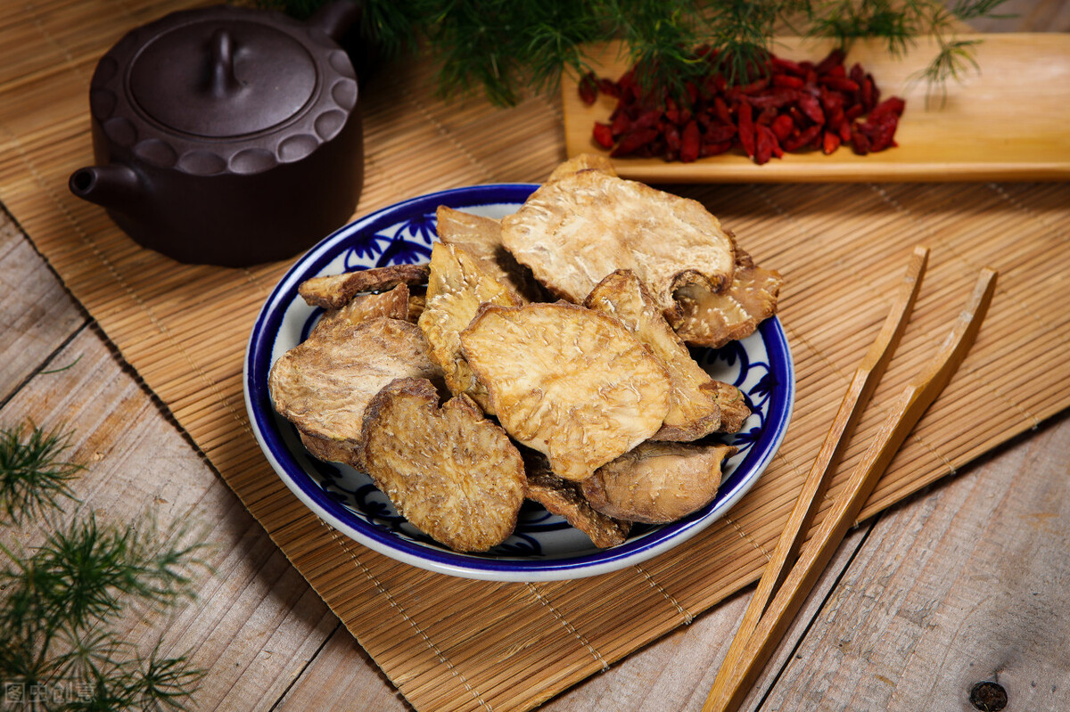 Traditional Chinese medicine that can relax the bowels and nourish the ...