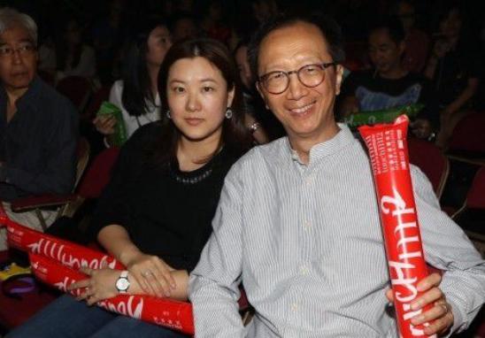 Diving queen Fu Mingxia and her husband Liang Jinsong gave the eldest ...