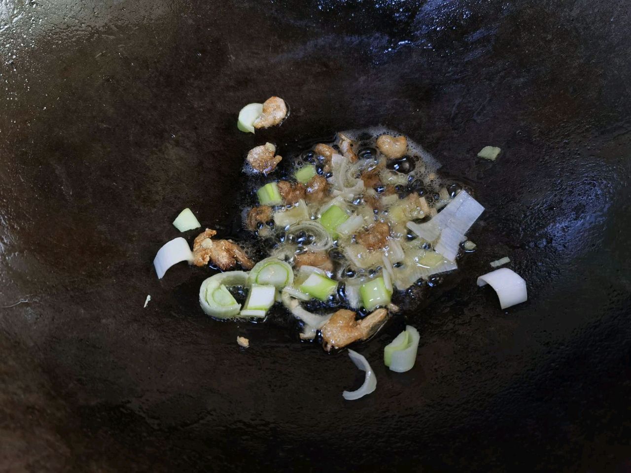 Stir-fried loofah that is more delicious than meat, with sufficient ...