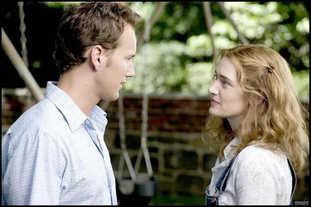 The movie "Little Children", we are all looking for light - iNEWS