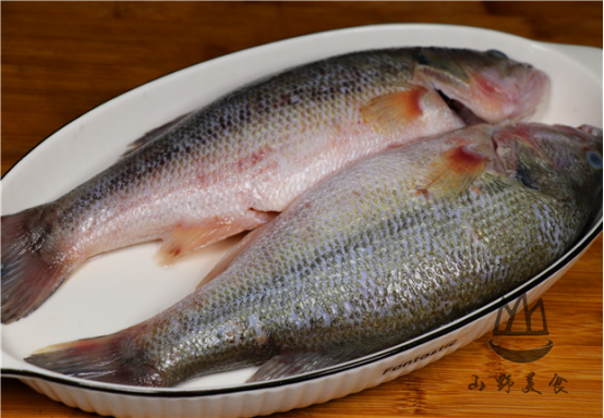 No matter what kind of fish is thawed, soaking in water is a layman. I ...