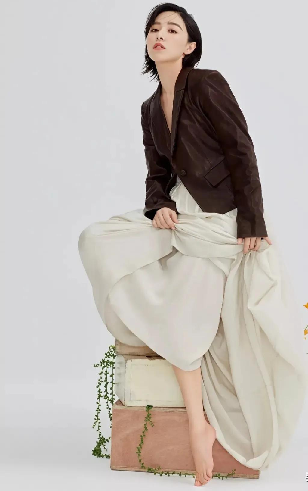 Atlas of Kan Qingzi and Qiu Shiyuan - iNEWS