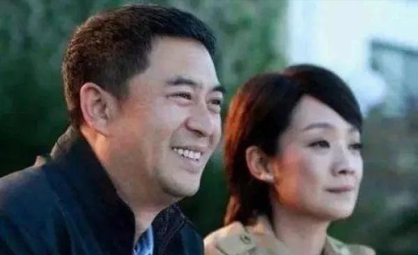 She was divorced and divided into 2.4 billion family assets, and her second marriage was married ...