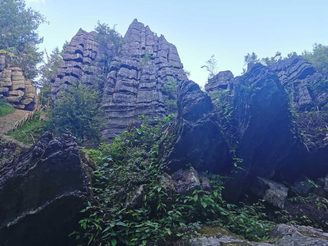 Suobuya Stone Forest, waiting for you after passing hundreds of ...