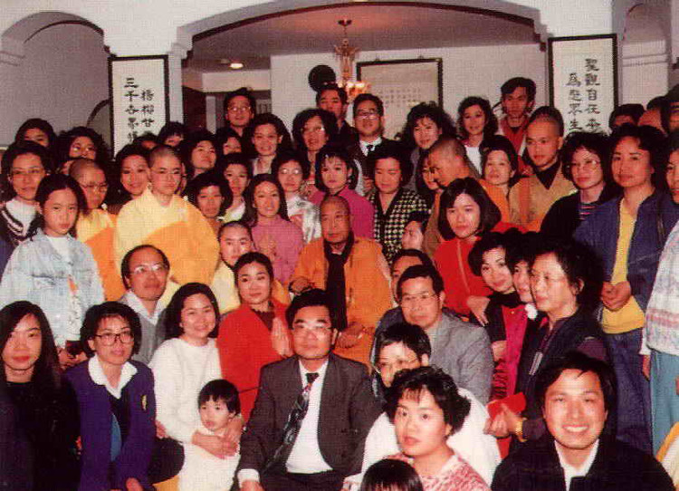 The legendary life of Master Xuanhua - iNEWS