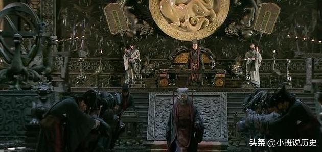 Why does the historian list the "Death of Xun Yu" as the historical ...