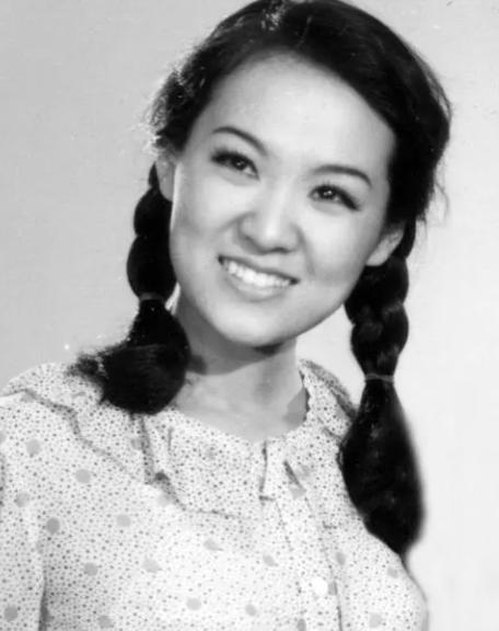 "Shepherd's Song" Zheng Xulan: Naturalized for Love and became lonely ...