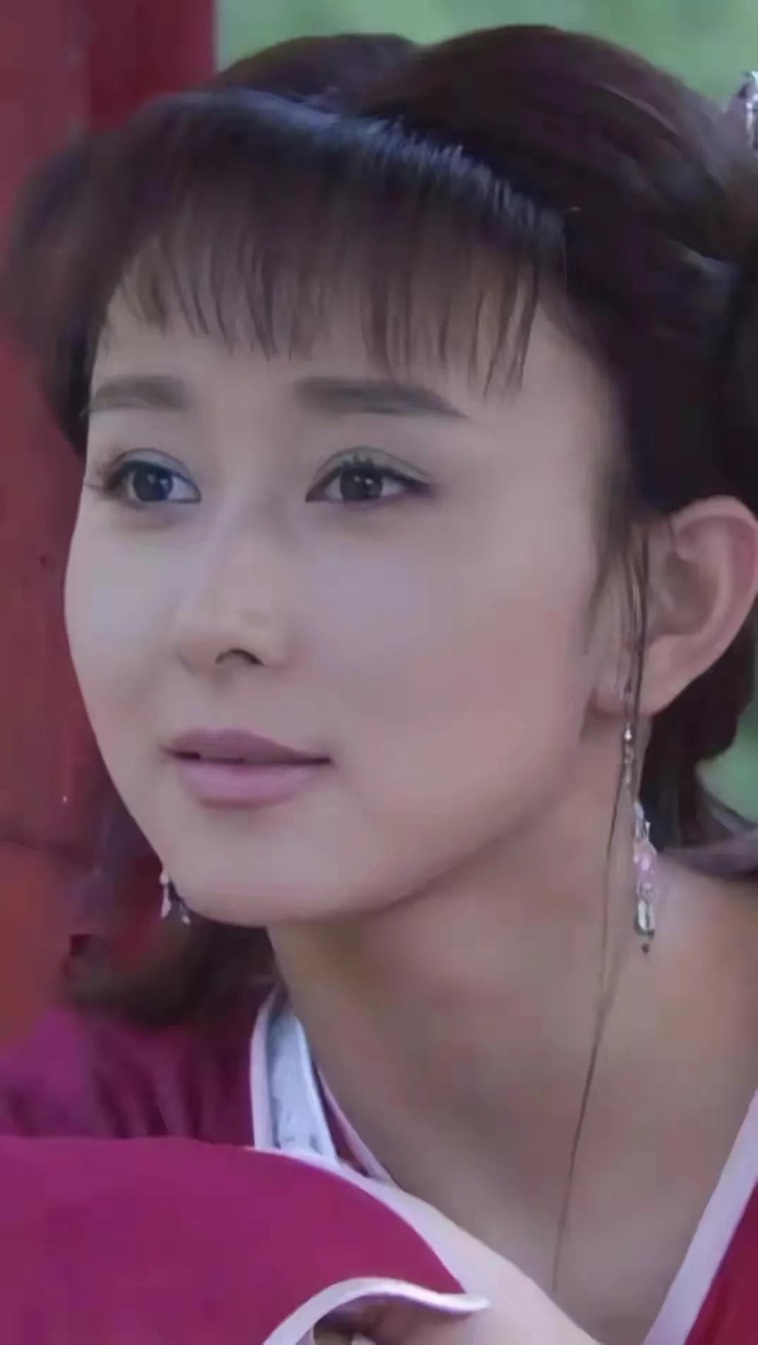 Mainland Actress—Hu Jing - iNEWS