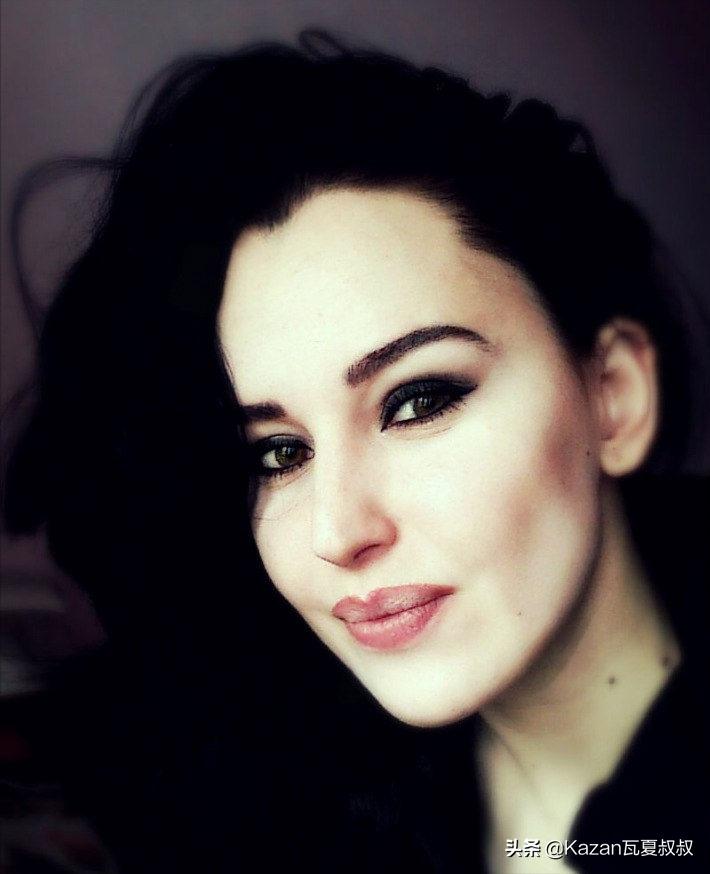 The Chechen girl and Monica Bellucci are like twins, but she says she ...