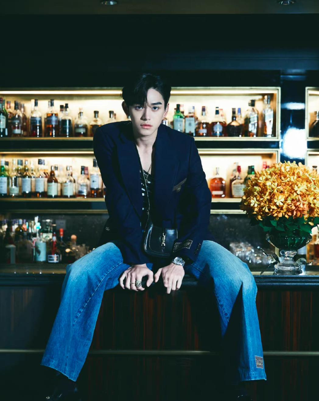 SM responds to Huang Xuxi's private life controversy and suspended the launch of new singles ...